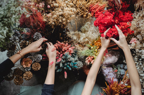 Dried Flowers In Creative Side Hustles | Atlas Flowers Ltd.