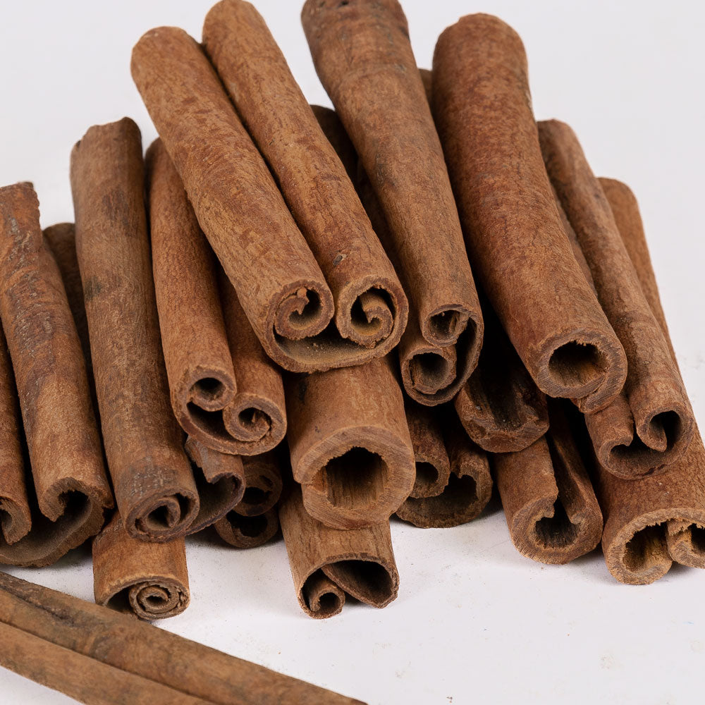 Cinnamon, Natural Sticks, 8cm long, 500g – Atlas Flowers